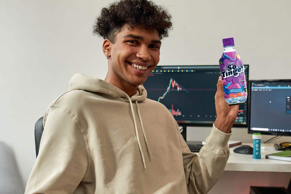 Trend Terbaru Gen Z: Kenapa Semua Minum Air Viral So Tinge